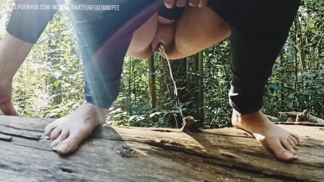 Teen Masturbates And Squirts All Over The Forest