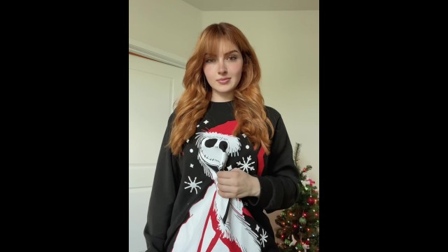 Unwrap Slutty Amy August For Christmas