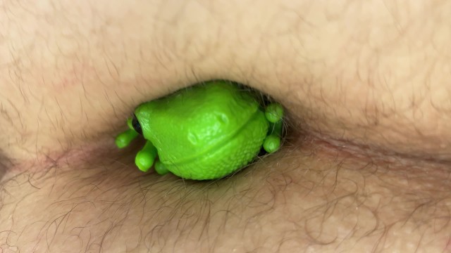 Sealing Green In My Sloppy Hole With A Glass Plug