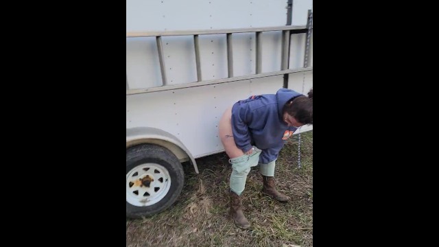 Pawg Peeing Outside At The Jobsite