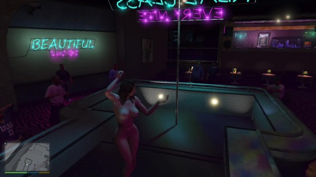 Gta 5 Amanda De Santa Milf Dancing Naked In Vanilla Unicorn Strip Club